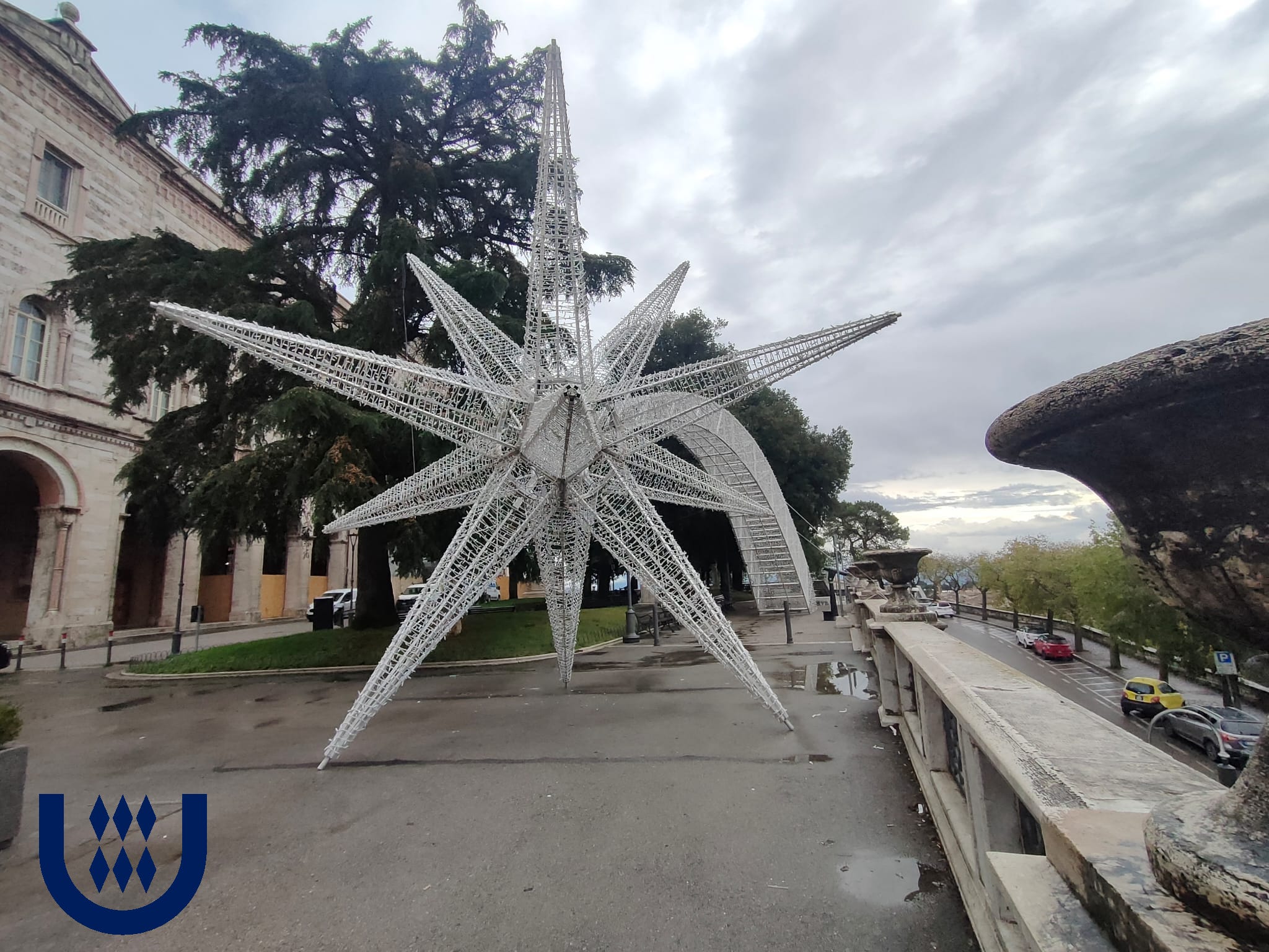 Prove tecniche di Natale: ai Carducci spunta una mega stella cometa ...