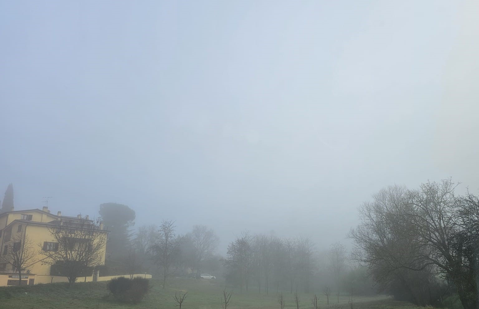 Nebbia e zero pioggia: che tempo farà in Umbria - Umbria 7