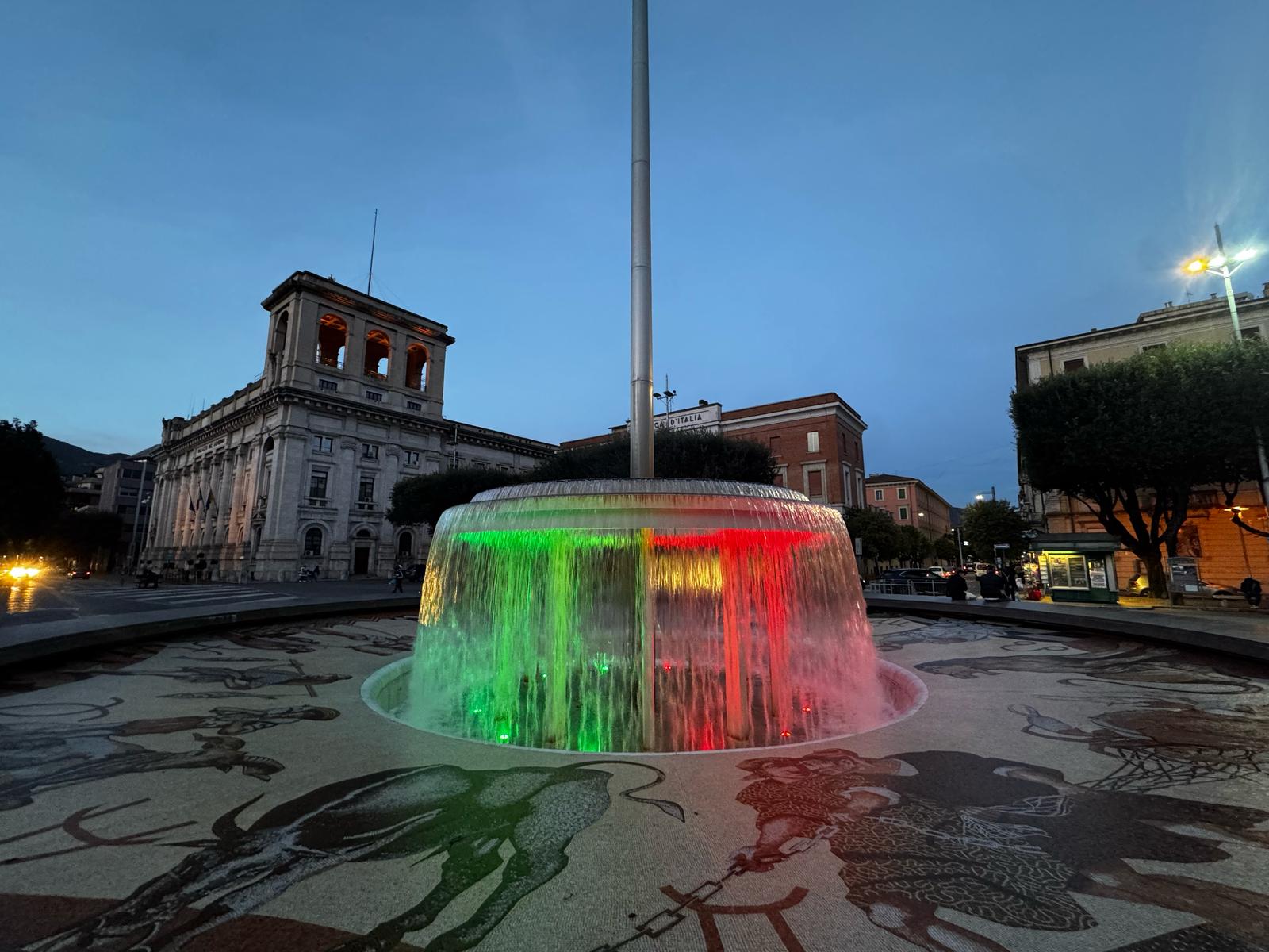La Ternana Women fa la storia, la fontana di piazza Tacito si fa ...