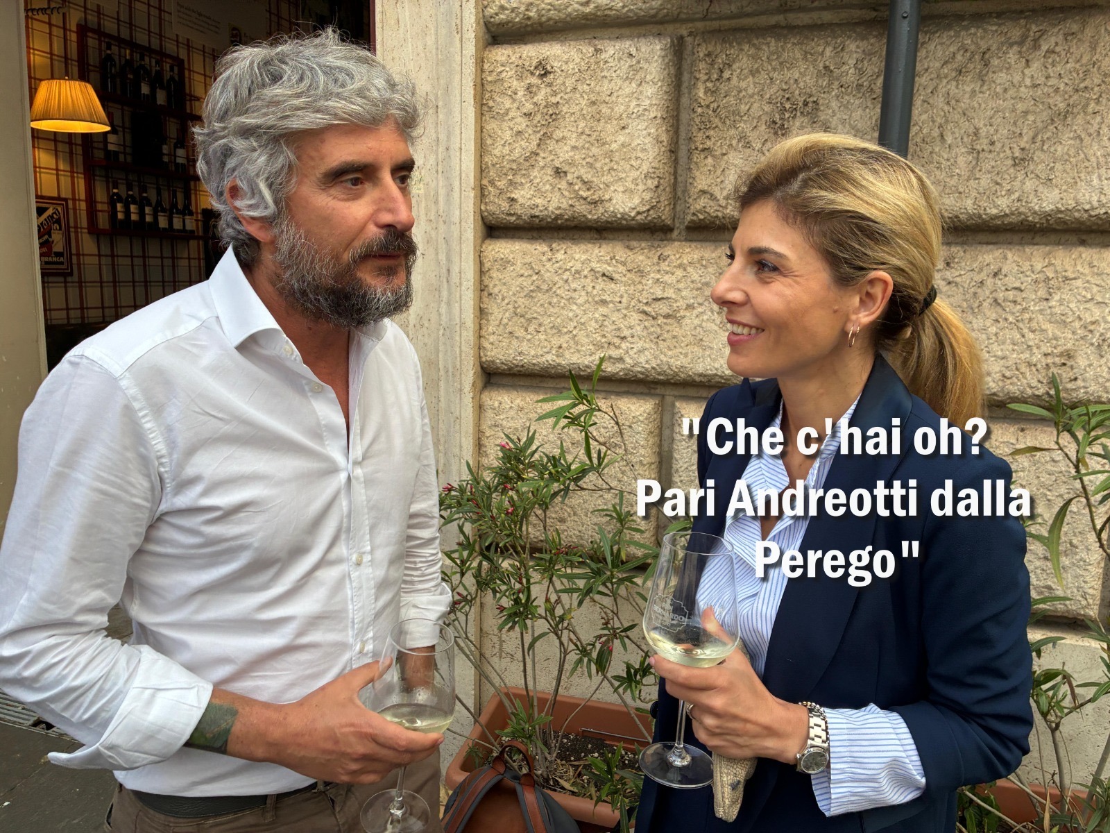 Margherita Scoccia e Osho: la foto diventa subito un meme - Umbria 7